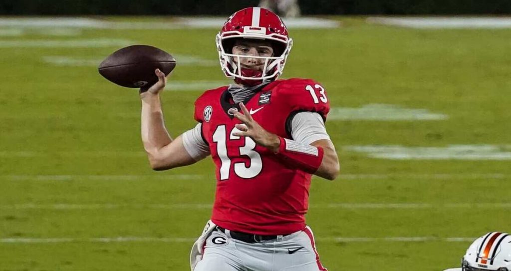 Where Can You Play Daily Fantasy College Football in 2022?